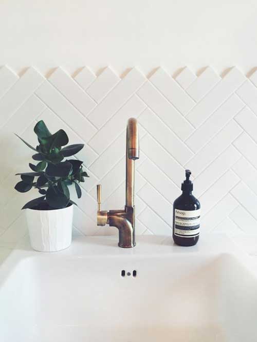 10 Ways To Lay Subway Tiles for your bathroom and kitchen - Design Tiles