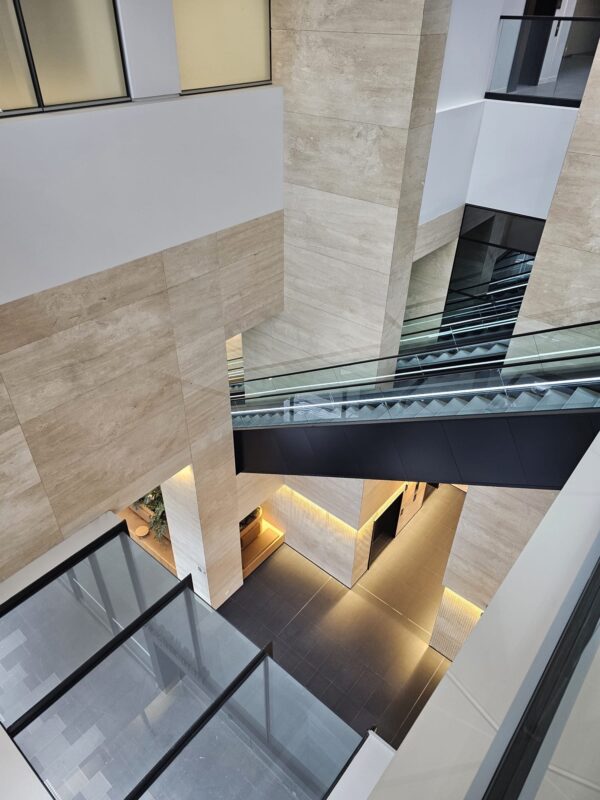 Commercial Tiling Company | Commercial and Residential Tiling Services